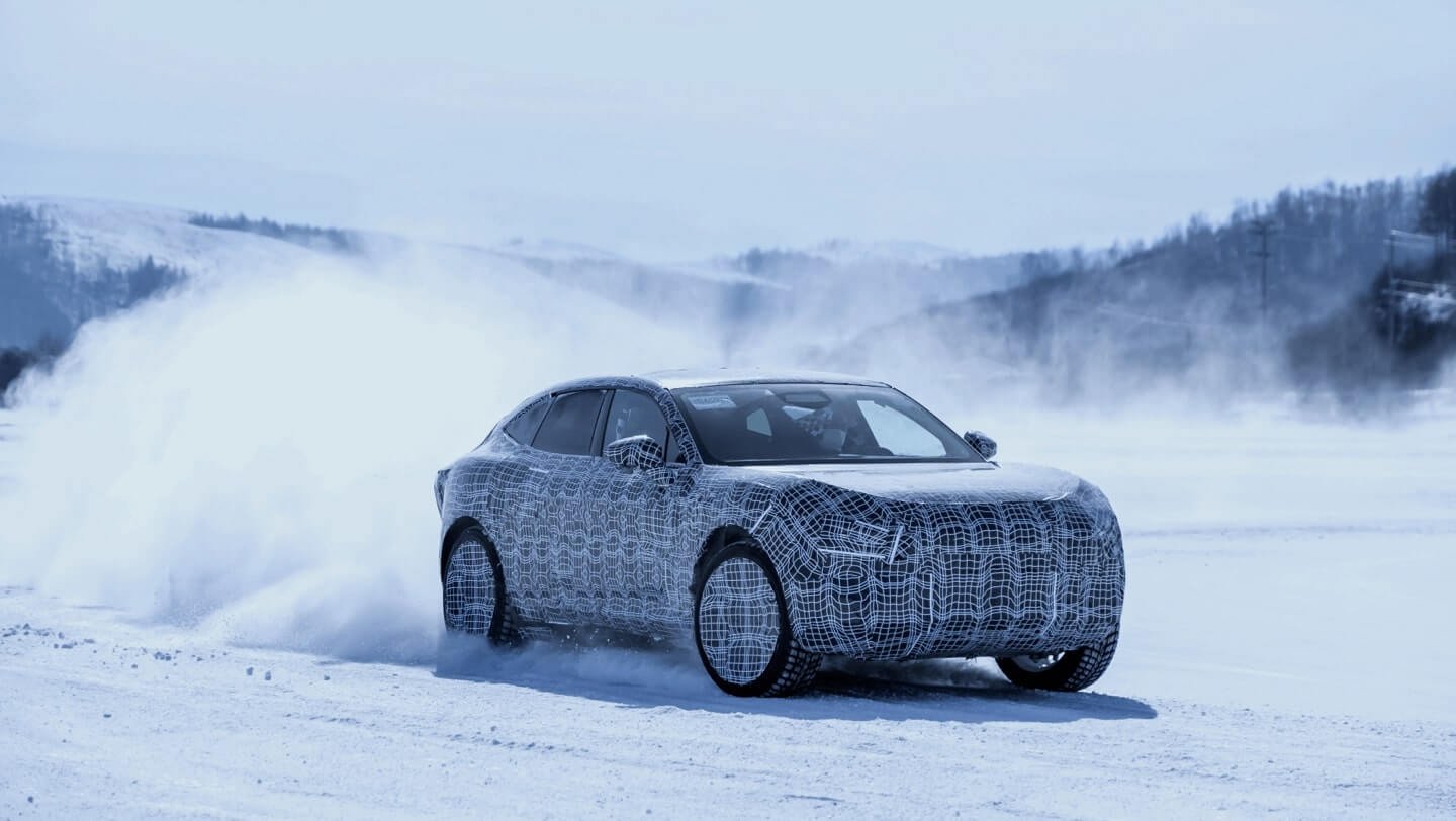 AVATR 11 | Futuristic Luxury SUV